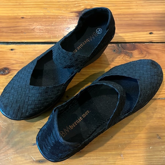 bernie mev. | Shoes | Bernie Mev Lulia Mary Jane Black Weave Woven ...